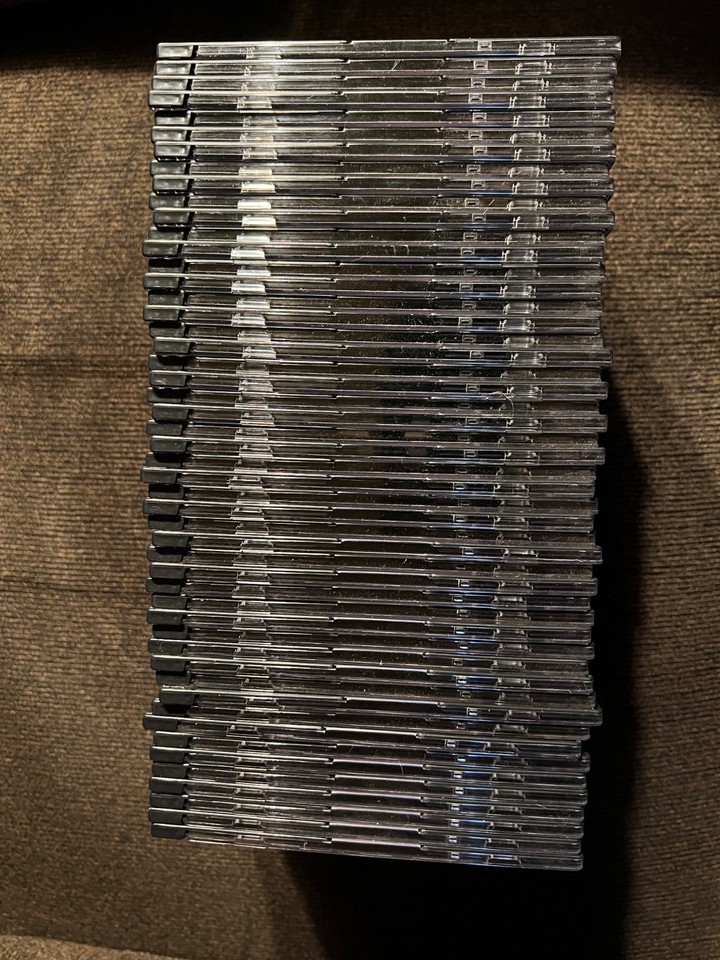 NEW/ BELKIN SLIM-STYLE JEWEL EMPTY CASES FOR CD'S DVD'S. 50 COUNT. OPEN ...