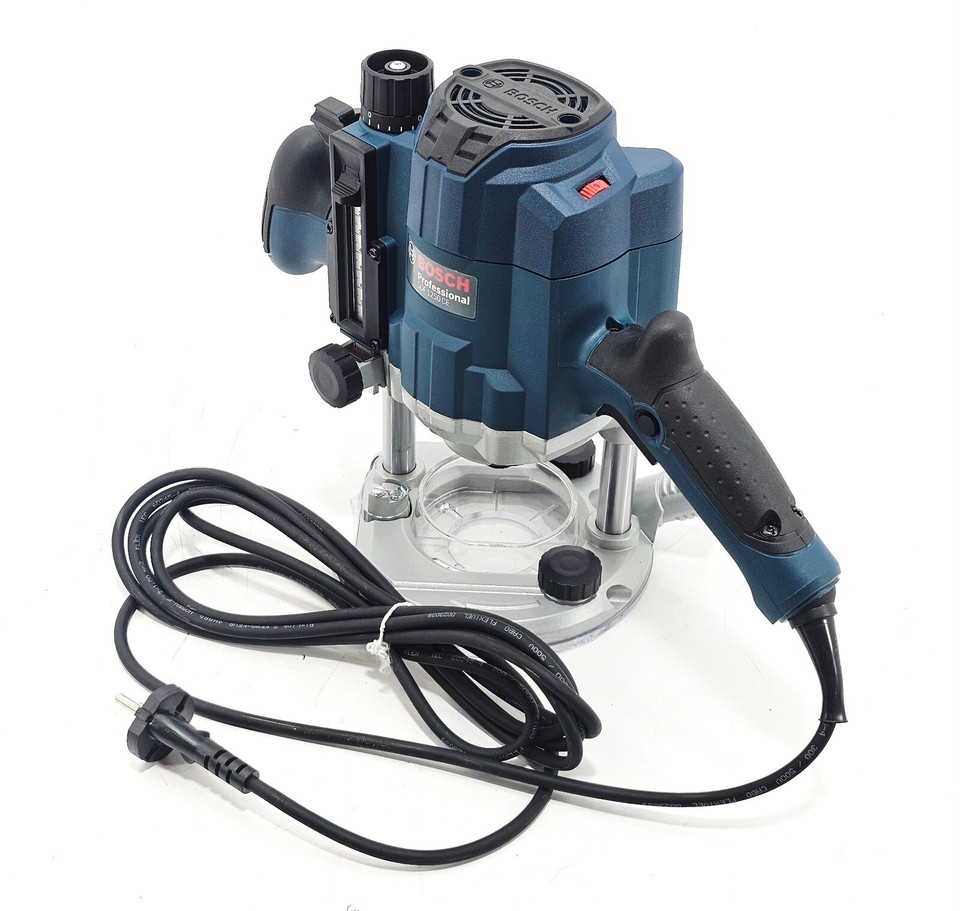 BOSCH GOF 1250 CE 3 601 F26 001 Professional Wood Working Router 220V ...