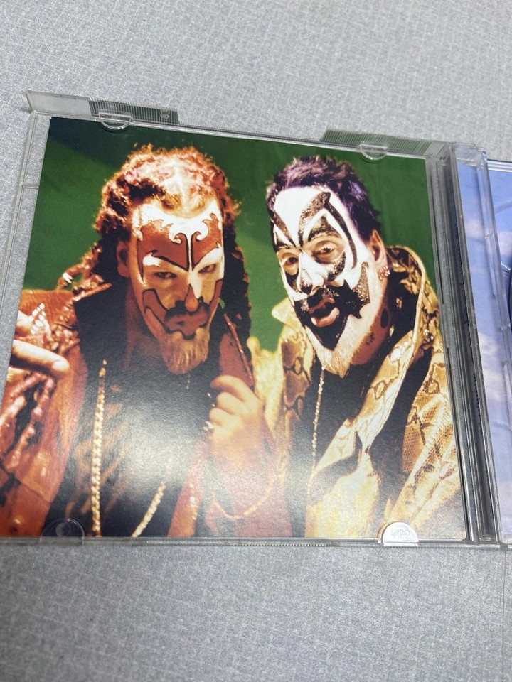 Insane Clown Posse (ICP) "The Wraith: Shangri-La" DVD 2002 Gathering ...