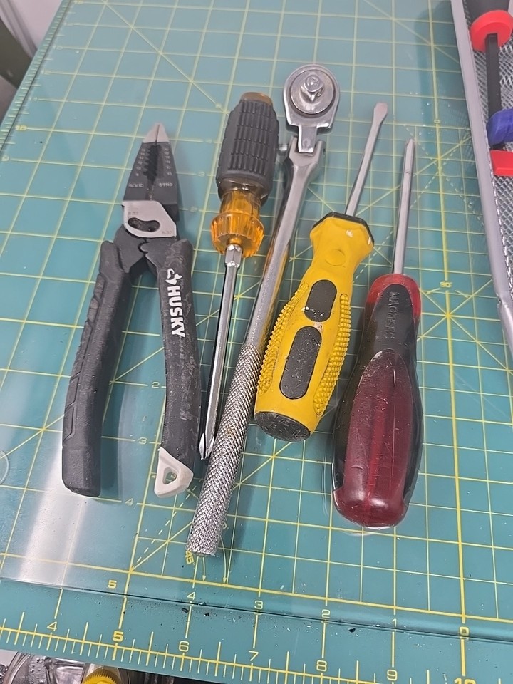 Assorted Lot of Generic Hand Tools | eBay