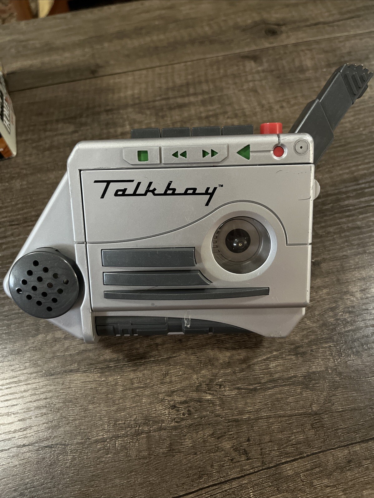 Tiger Electronics Deluxe Talkboy (Home Alone 2 - Lost in New York ...