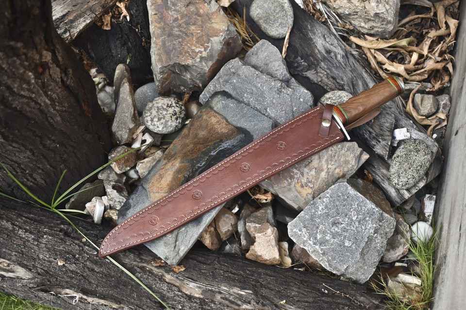 Ashen Edge Hand Crafted AUS-10 Steel Sword Walnut Wood Bushcraft Steel ...