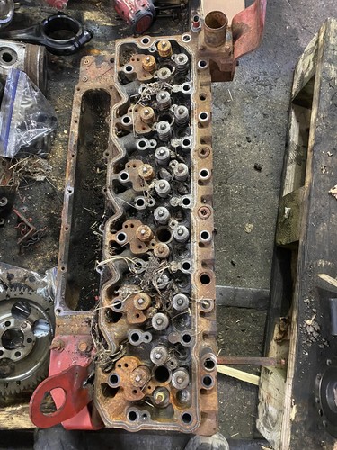 6.7 Cummins ISB (rear gear) Rear Gear Cylinder Head ML3S29