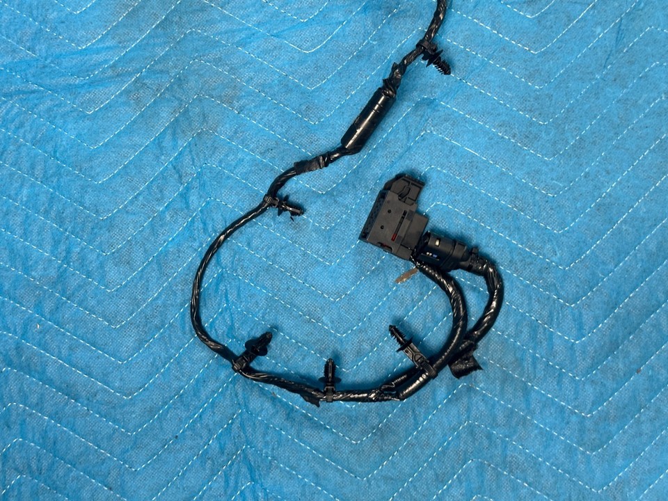 RAM 1500 Limited 5.7L HEMI Engine Room / Bay Wiring Harness w/ Fuse Box ...