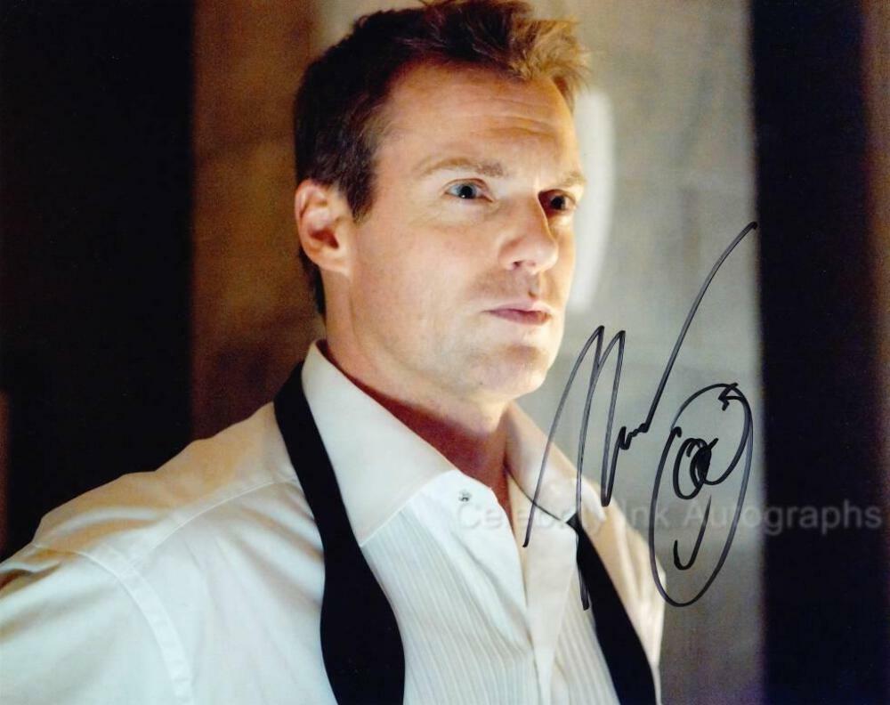 MICHAEL SHANKS as Dr. Charlie Harris - Saving Hope GENUNE SIGNED ...