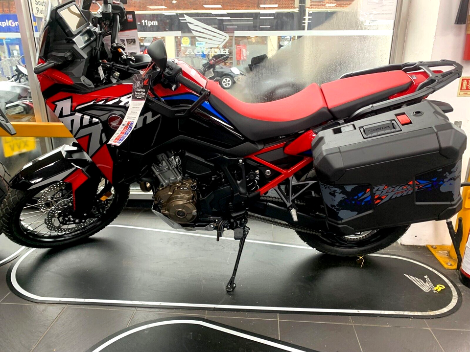 NEW GENUINE HONDA CRF1100 AFRICA TWIN 2020-2025 PAIR OF SIDE PANNIERS ...