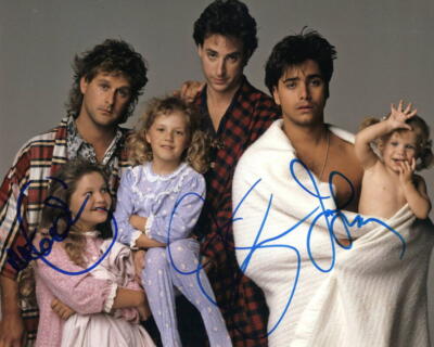 JOHN STAMOS DAVE COULIER JODIE SWEETIN SIGNED 8X10 PHOTO FULL HOUSE ...