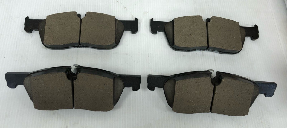 Genuine Jaguar XF / F-Pace / XE Brake Pad Kit (325mm, For 17" Brakes ...