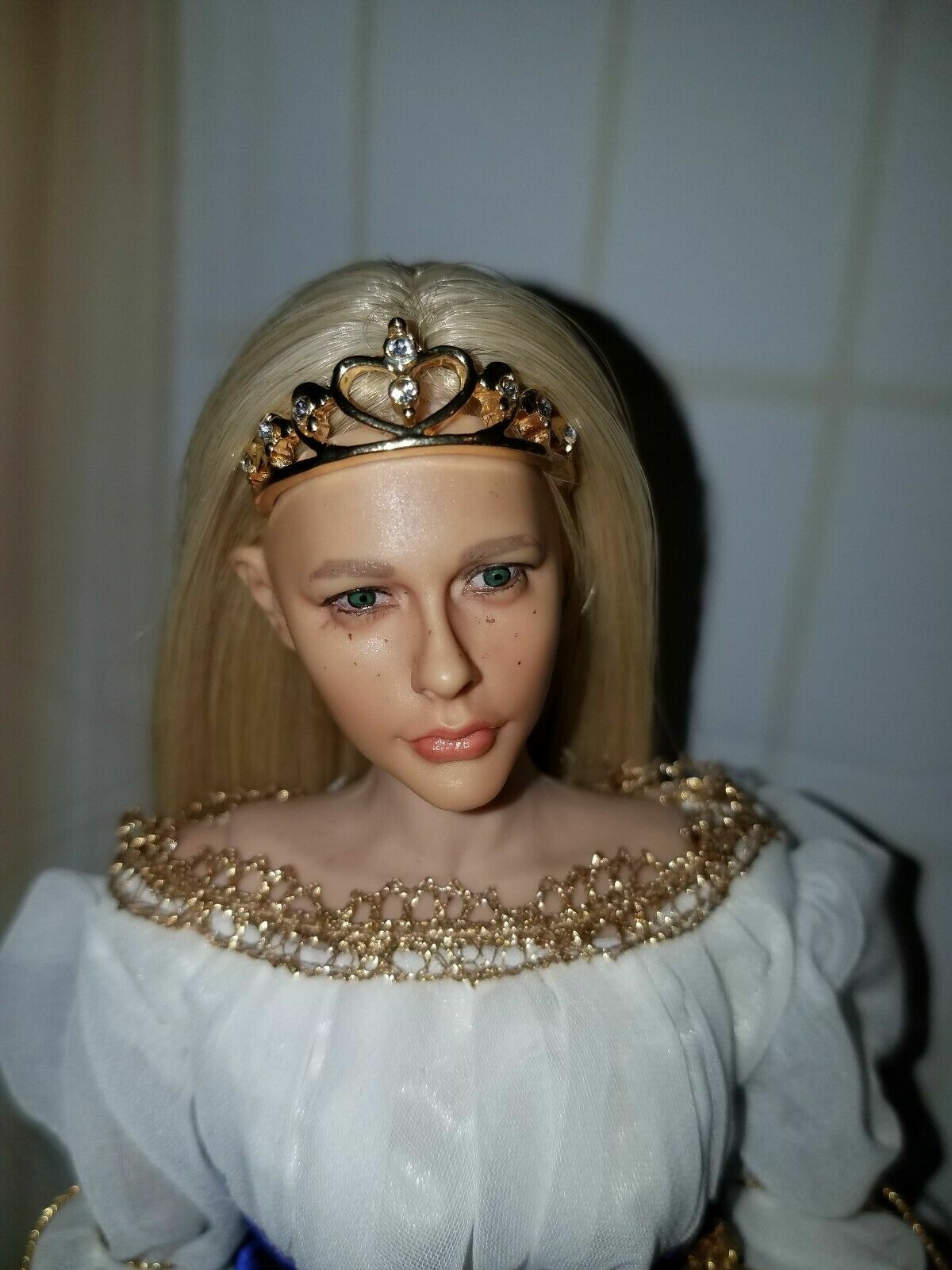 1/6 GOLD Metal Tiara Crown Crystal Barbiee Phicen Queen Princess Model ...