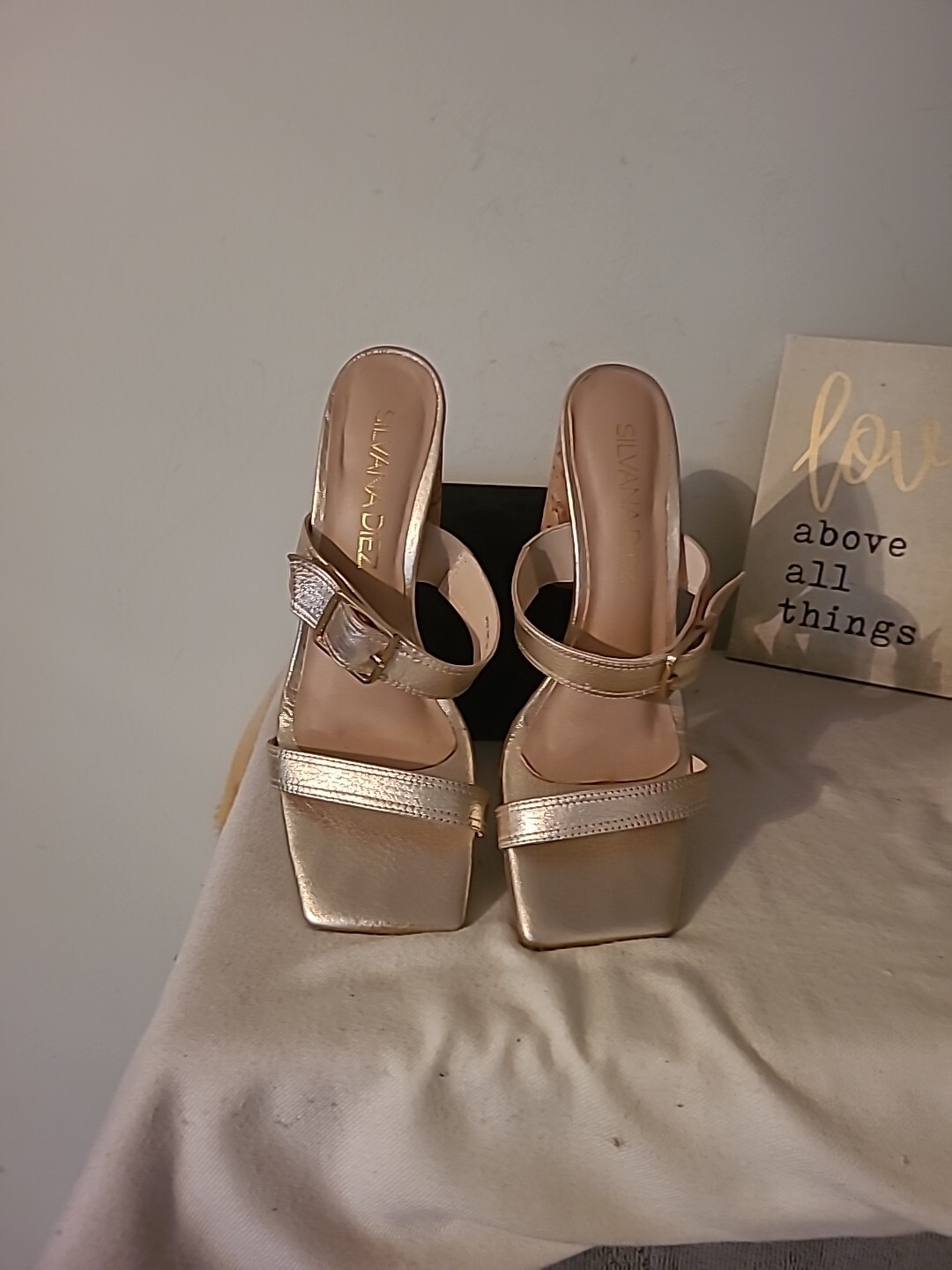 Silvana Diez Gold Metallic Sandals 4" Heels - Gem