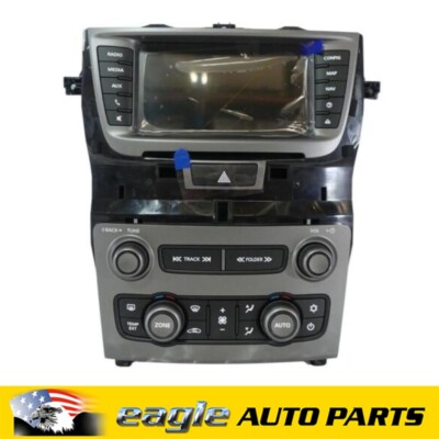 HOLDEN VE COMMODORE SERIES 2 OMEGA EQUIPE RADIO / CD HEAD UNIT FASCIA ...