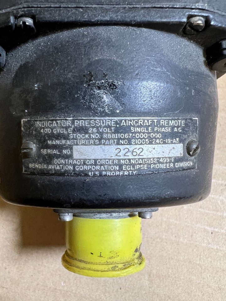 Vintage Dual Pressure Indicator Gauge Bendix Aviation R9911067-000-000 | eBay