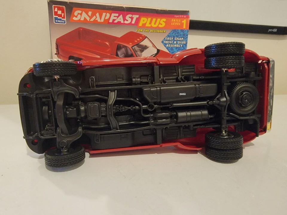*Vintage* AMT / ERTL 1996 Dodge Ram Dually Snap Fast PLUS Model Kit ...