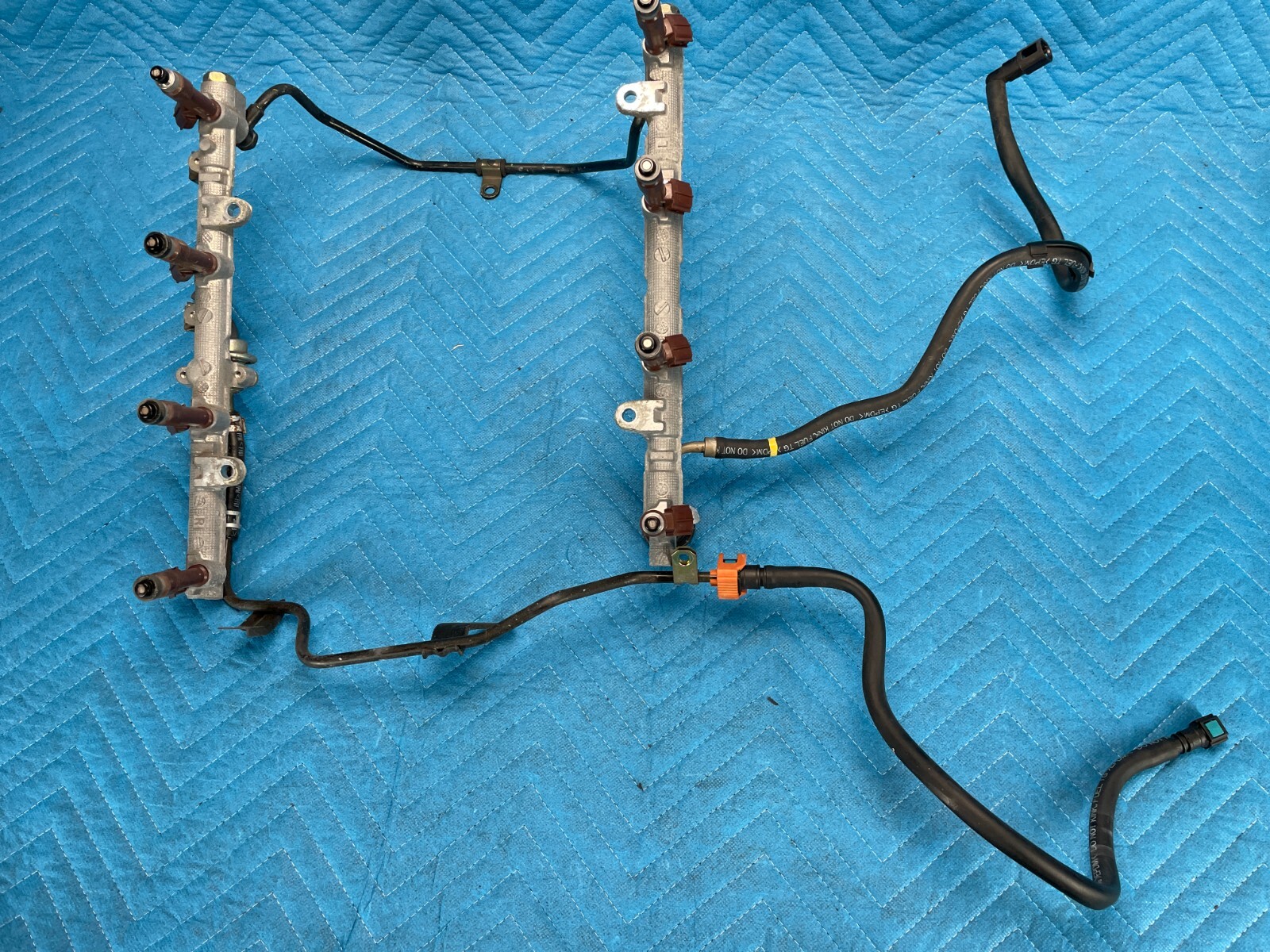 Lexus LX470 Fuel Rails w/ Injectors & Vacuum Switching Valve Set 2004 ...