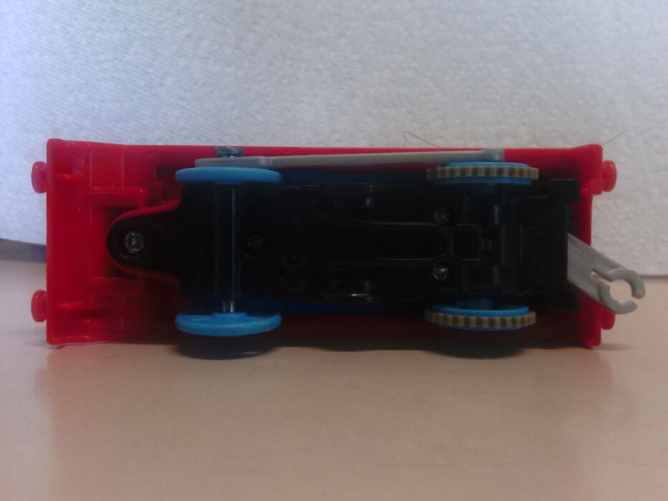 Thomas and Friends Trackmaster Motorized Battery Tank Engine 2013 Non ...