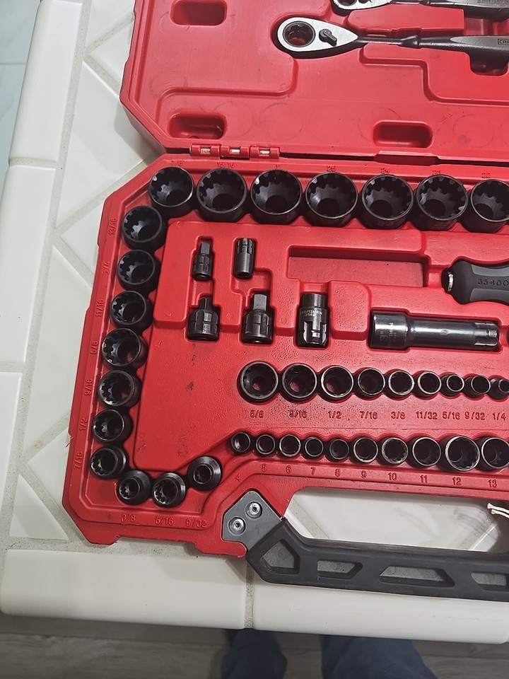 CRAFTSMAN 937698 85 Pieces Universal Max Axess Set Pass Through Socket ...