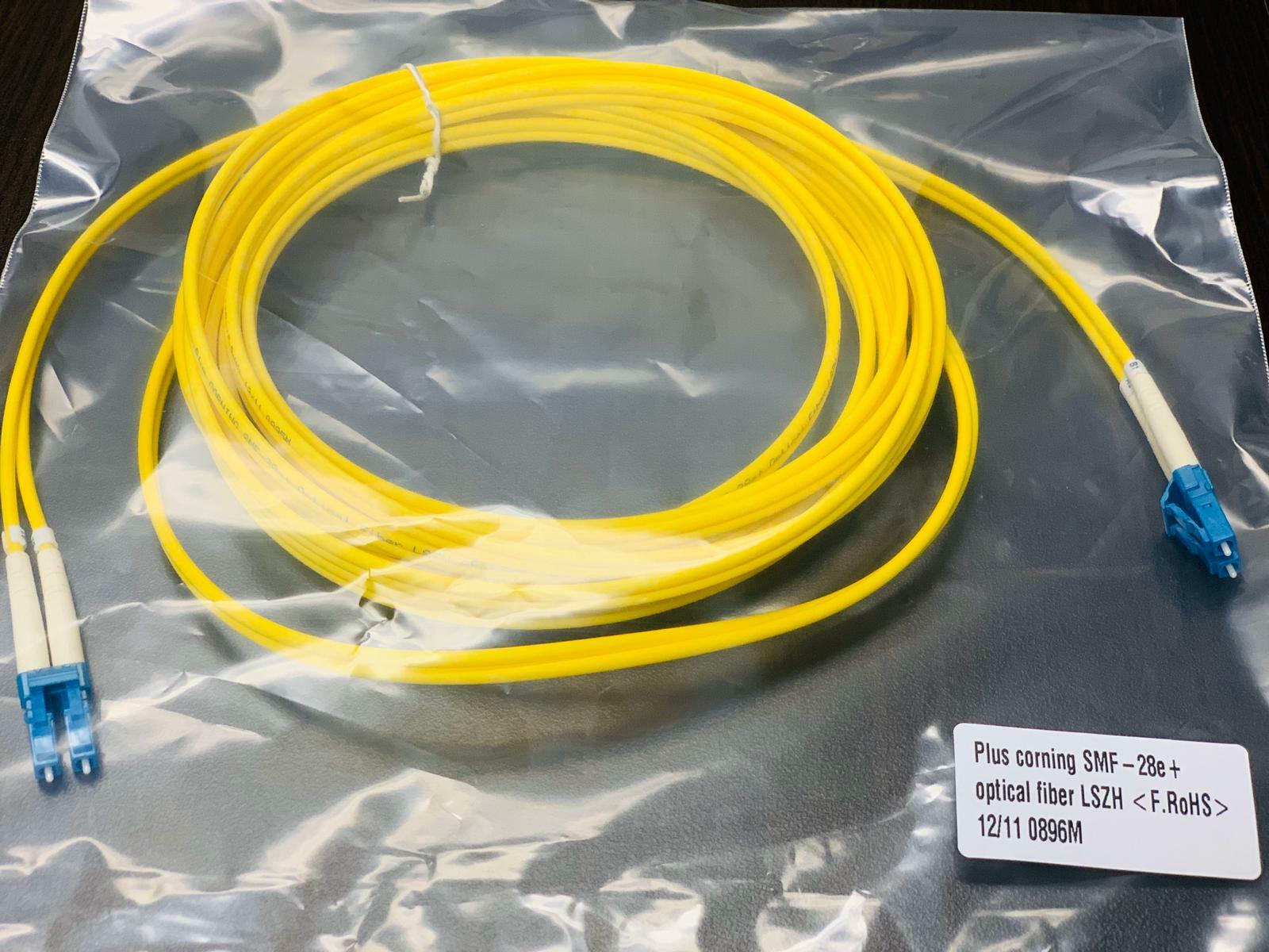 Lot of 10 Plus corning SMF-28e+ optical fiber LSZH F.RoHS 12/11 0896M ...