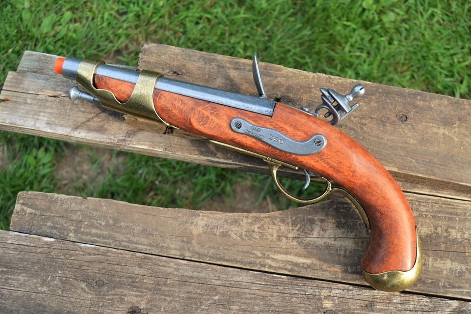 French Napoleonic Era Cavalry Flintlock Pistol - Lewis & Clark - Denix ...