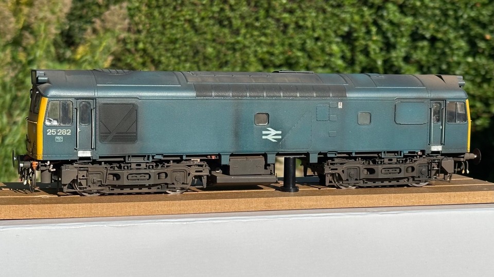 Heljan O Gauge Class 25 BR Blue 25282 - Weathered - Boxed and Serviced ...