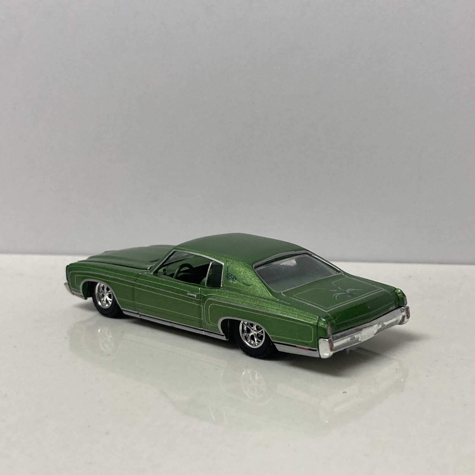 1970 70 Chevy Monte Carlo Lowrider Collectible 1/64 Scale Diecast ...