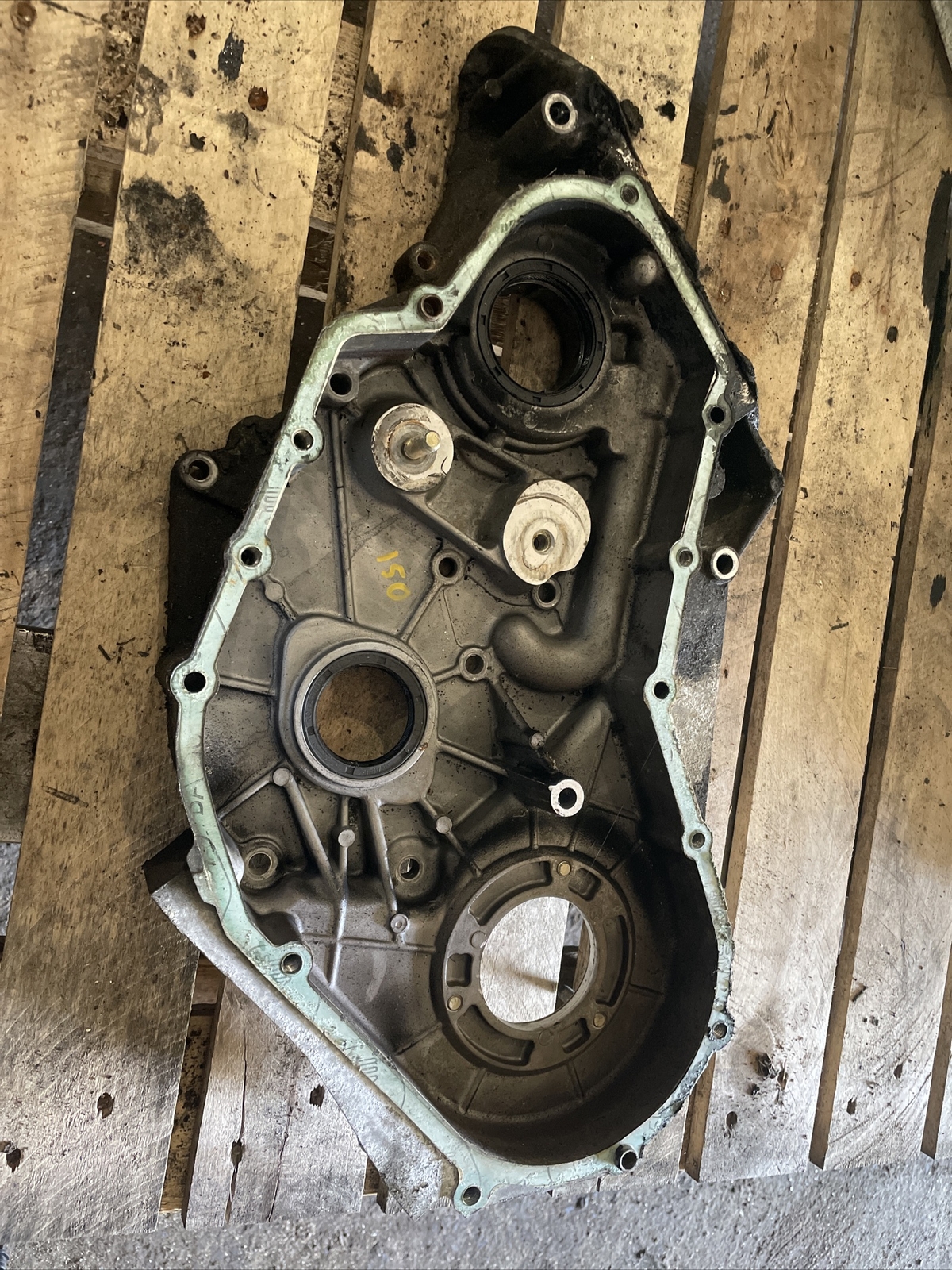 Discovery Defender Tdi 300tdi Engine Oil Pump Housing Front Timing ...