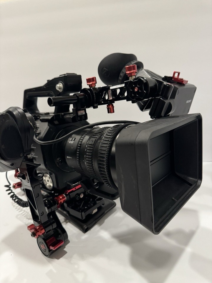 Sony PXW-FS7 Camera Package - 4K XDCAM W/ V Mount Extension, servo Lens ...