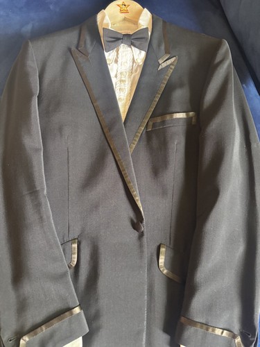 Jerry Lewis Owned Sy Devore Tuxedo Jacket. Custom Made By Sy Devore ...