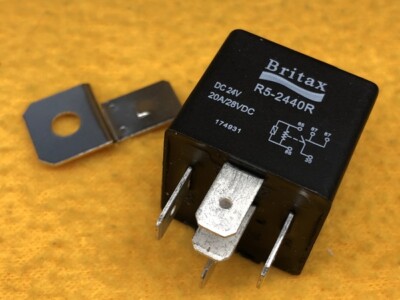 15 Amp 24V Auto relay sealed mini 5 pin N/O contacts Genuine Britax R5 ...