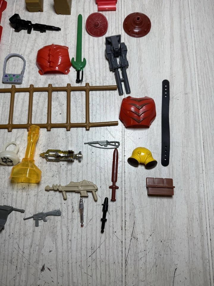 HE-MAN 80s VINTAGE MOTU ACCESSORIES PARTS WEAPONS LOT MASTERS OF THE ...