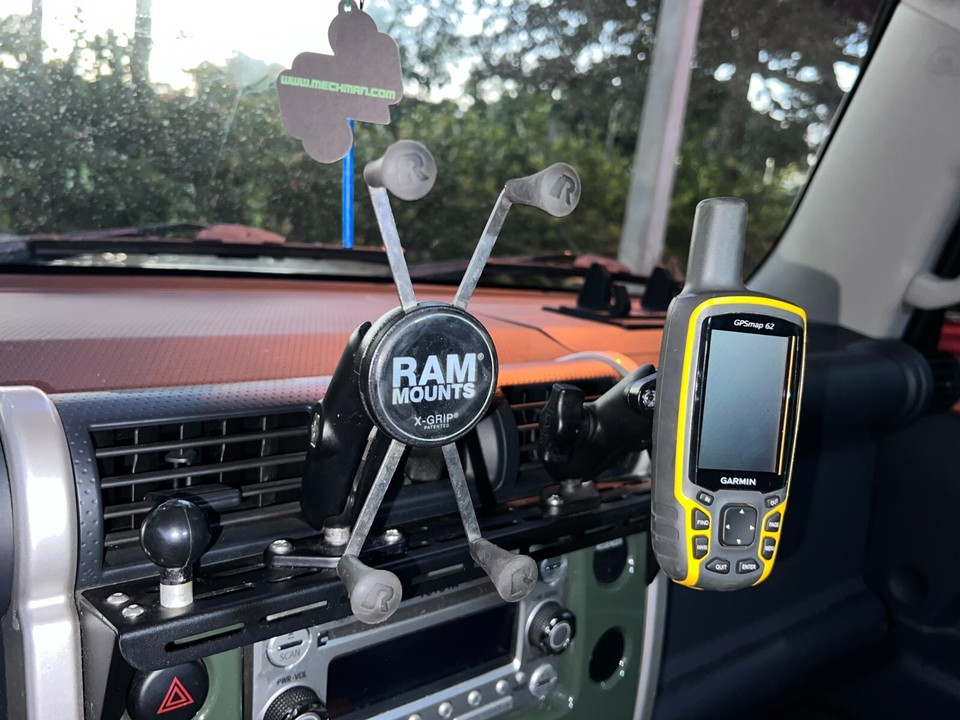 FJ Cruiser Dash Accesories Mount | eBay