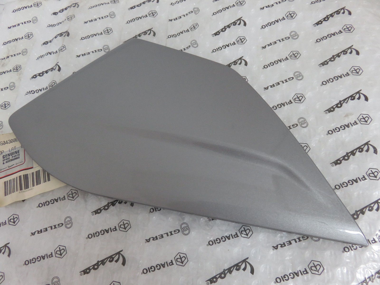 OEM Gilera Runner 50/125/200 RH Right Shield Cover (Grey) PN 65504300EV ...