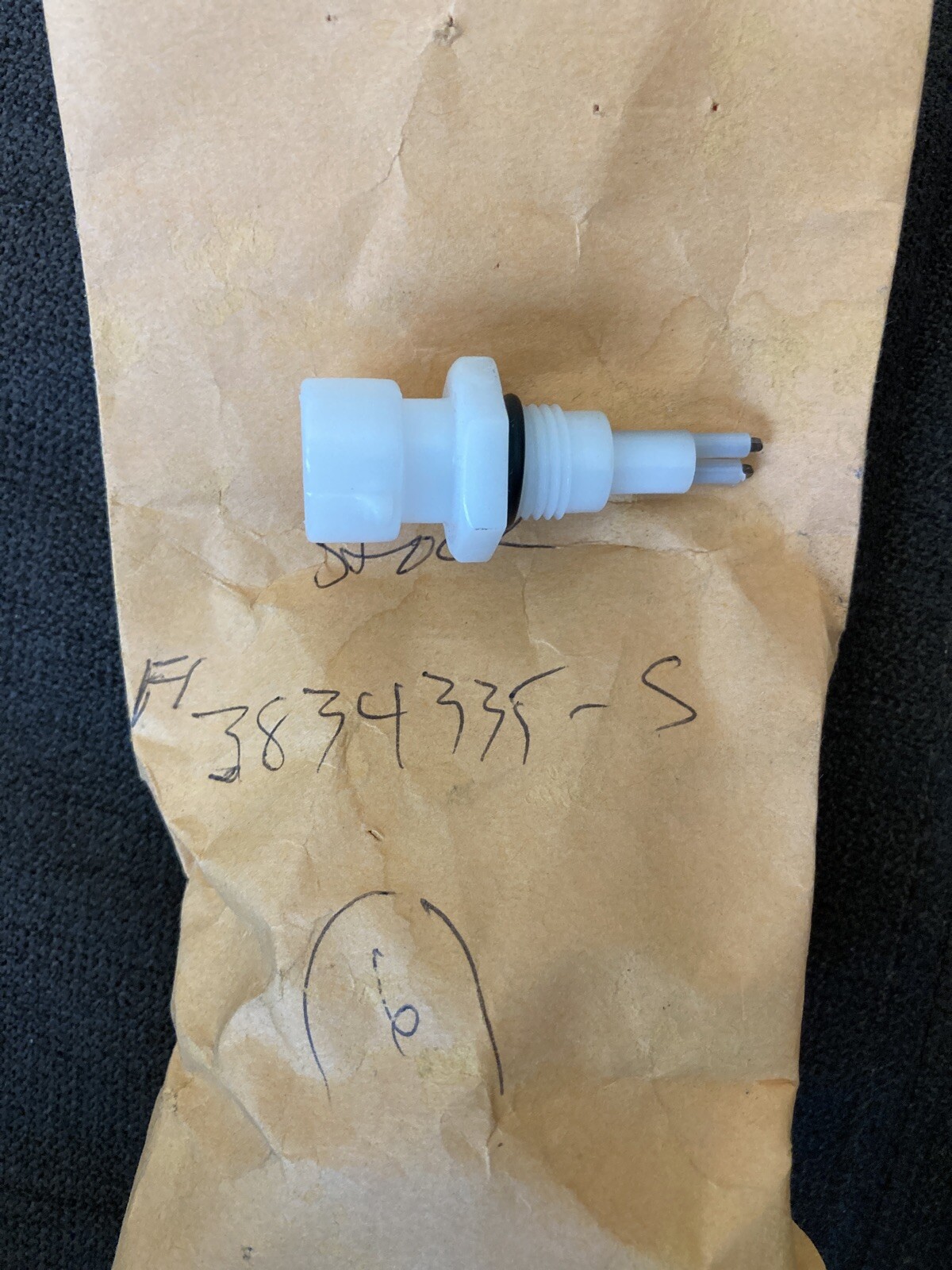 FLEETGUARD FS1242 - Fuel filter cross reference