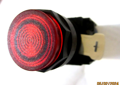 CUTLER HAMMER EATON RED PUSH BUTTON WITH E22B1 / B2 SER A1 CONTACT ...