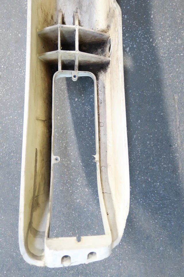 Porsche 944 Stoßstange vorne Stoßfänger 93150508700 front bumper upper ...