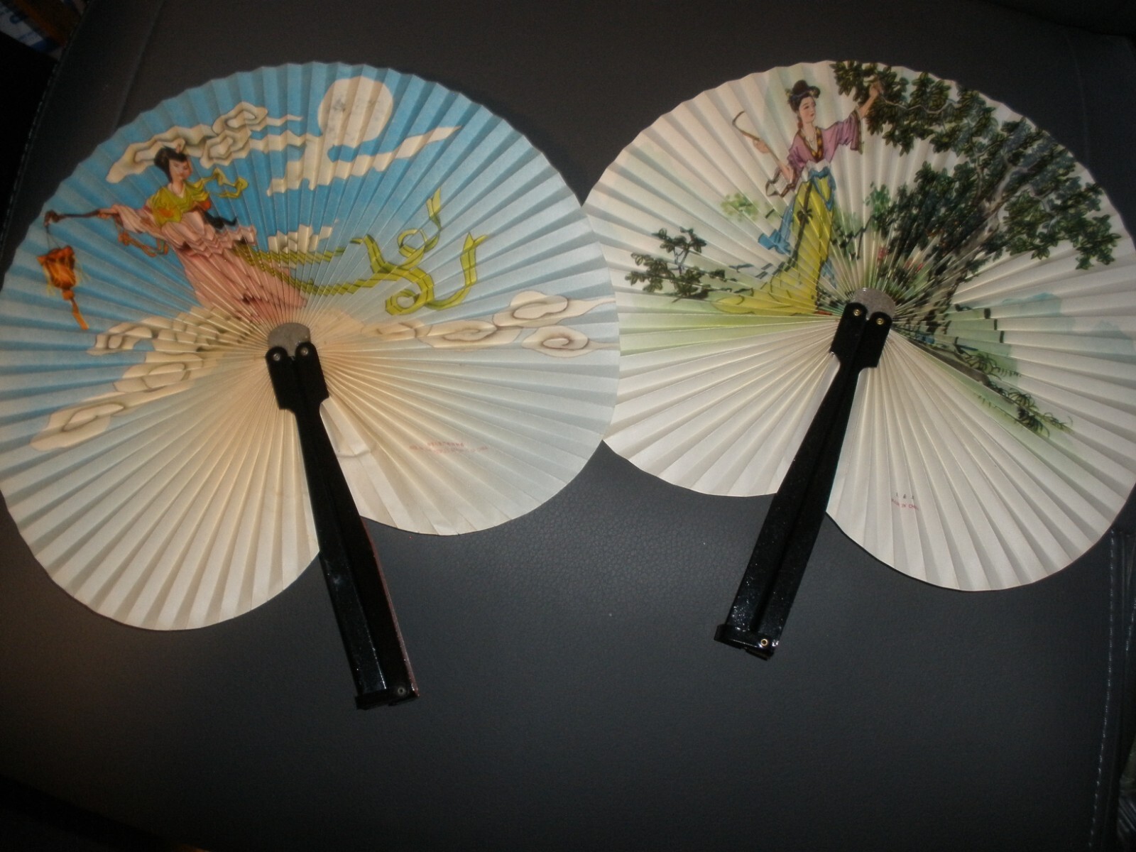 Lot of 2 Vintage Chinese Hand Fans BEAUTIFUL (2) | eBay