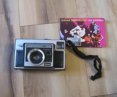 Vintage Kodak Instamatic 314 Camera with Case and Book | eBay