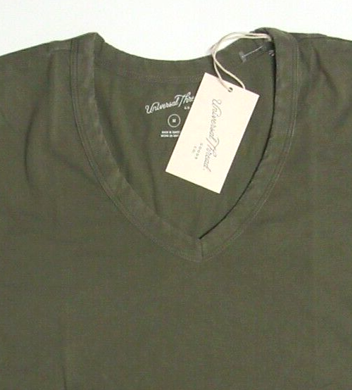 Women's Universal Thread V-Neck Tee Shirt - Green - M | eBay