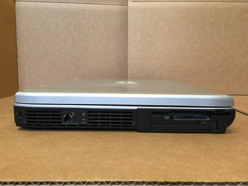 Compaq presario 2500 laptop P4 2.40GHz 256MB RAM 20GB HDD WINDOWS XP ...