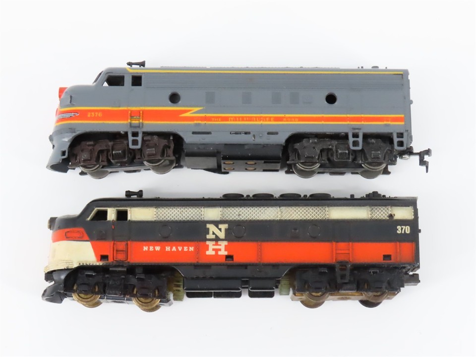 LOT of 8 HO Mantua/TYCO/Athearn NH/CR/MILW/CBQ F Unit Diesel Locos DOES ...