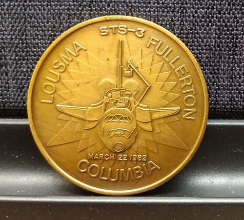 Vintage 1982 New Era COLUMBIA Lousma Fullerton Shuttle STS-3 Coin Medal ...