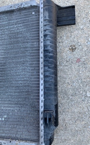 90-02 Mercedes Benz R129 500SL, SL500 OEM BEHR Engine Radiator Cooler ...