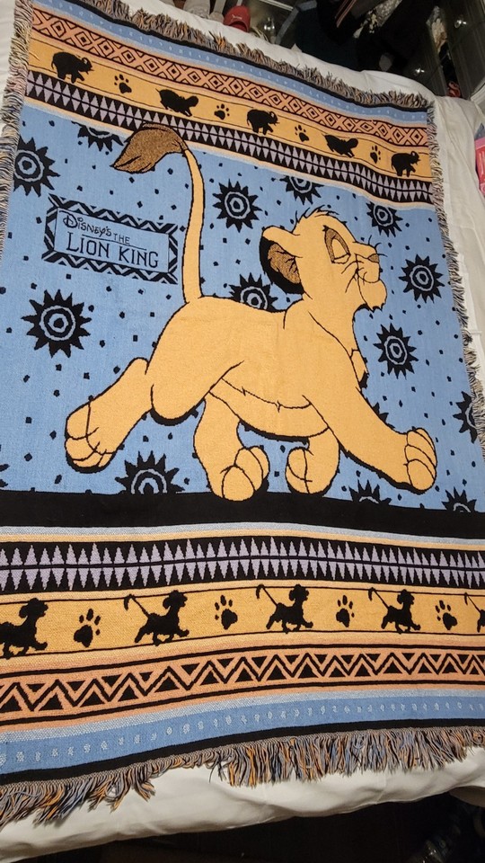 DISNEY'S THE LION KING SIMBA VINTAGE PLUSH THROW BLANKET, TAPESTRY ...