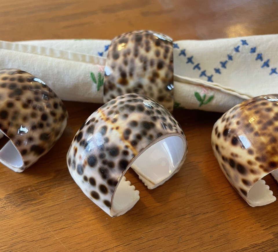 Set of 4 Real Sea Shell Leopard Cowrie Napkin Rings Holders Ocean Beach ...