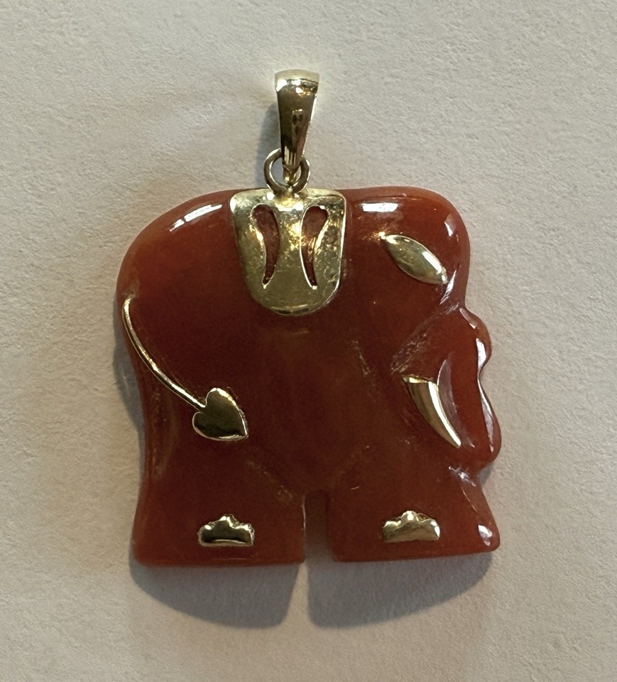 WORLD WIDE IMPORTS SIGNED 14k YELLOW GOLD CARVED RED JADE ELEPHANT ...