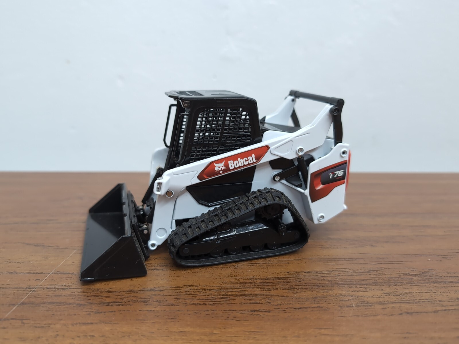 Bobcat Compact Track Loader T76 CTL 1/25 Diecast Track Skidsteer | eBay