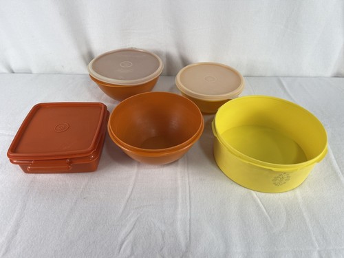 Lot of Vintage Tupperware Misc Storage Bowls And Lids, Assorted Colors ...