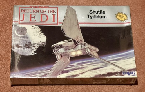 Star Wars Return of the Jedi Shuttle Tydirium Scale Model Kit Vtg 1983 ...