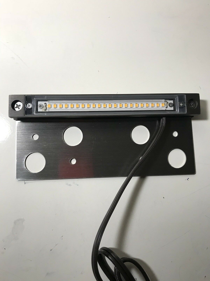 LED Hardscape Light Retaining Walls lights Steps under paver wall cap ...