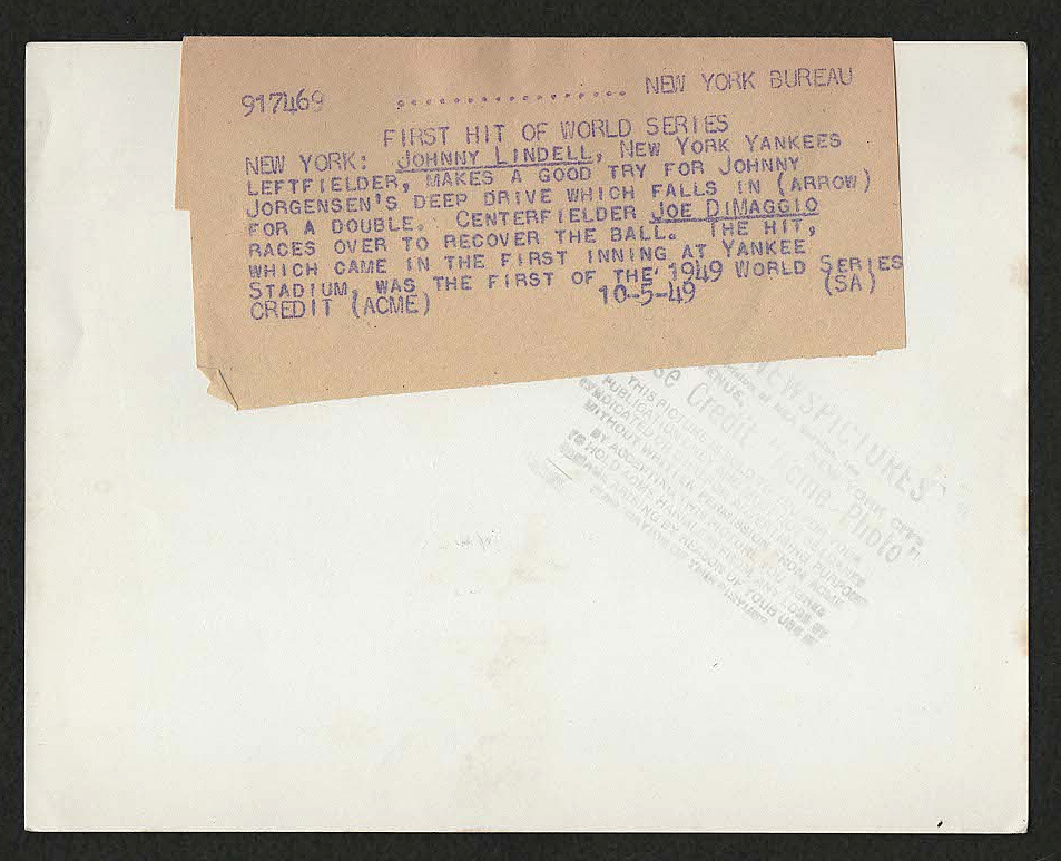 Joe DiMaggio Yankees Centerfielder running flat out, Type #1 Press ...