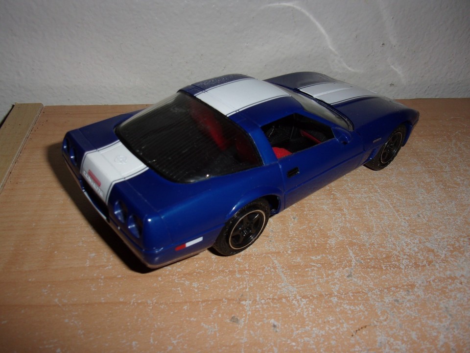 AMT Ertl 1996 Chevy Corvette C4 Grand Sport Plastic Promo Model Car 1: ...